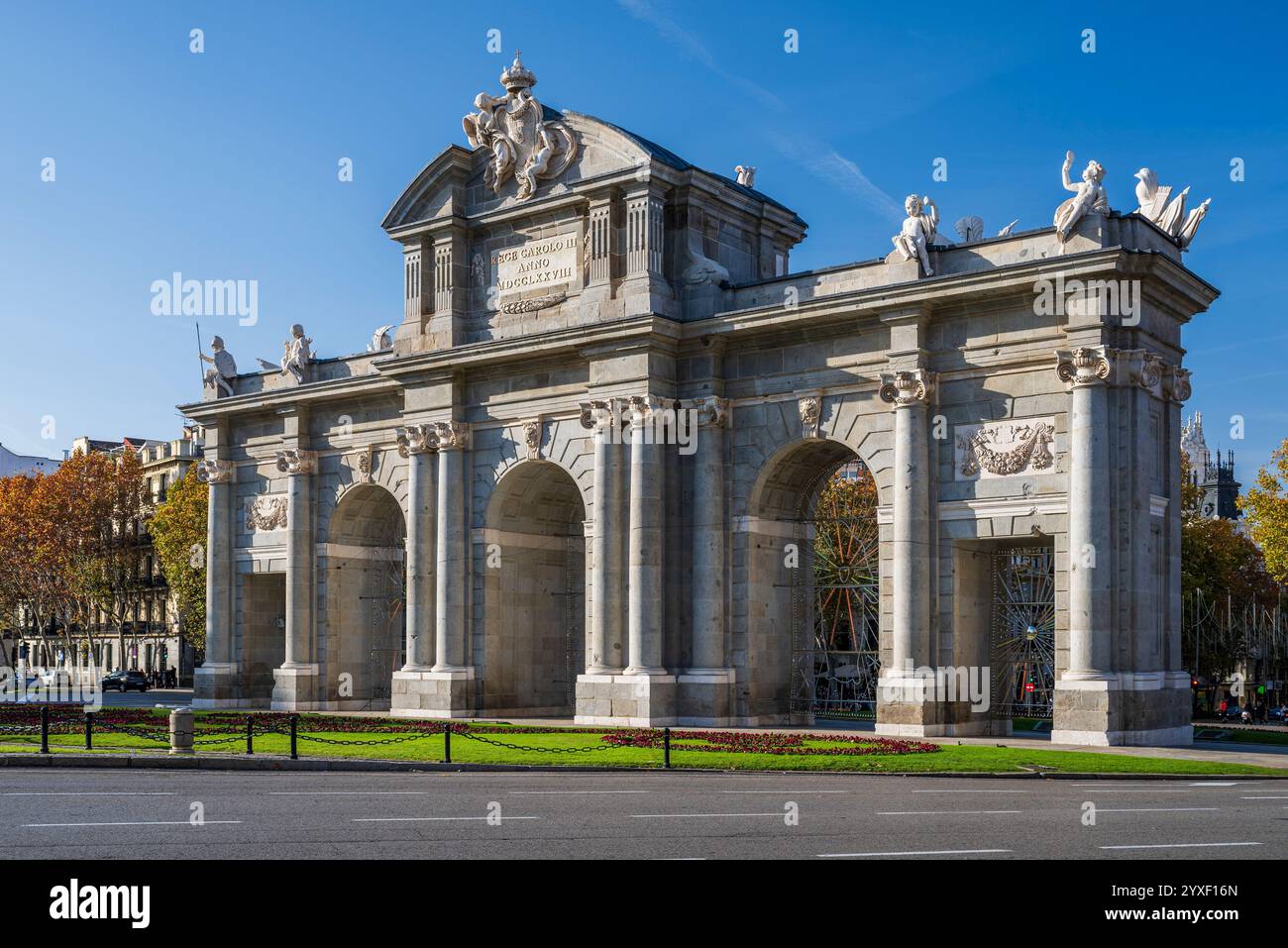 La puerta de alcalá hi-res stock photography and images - Alamy