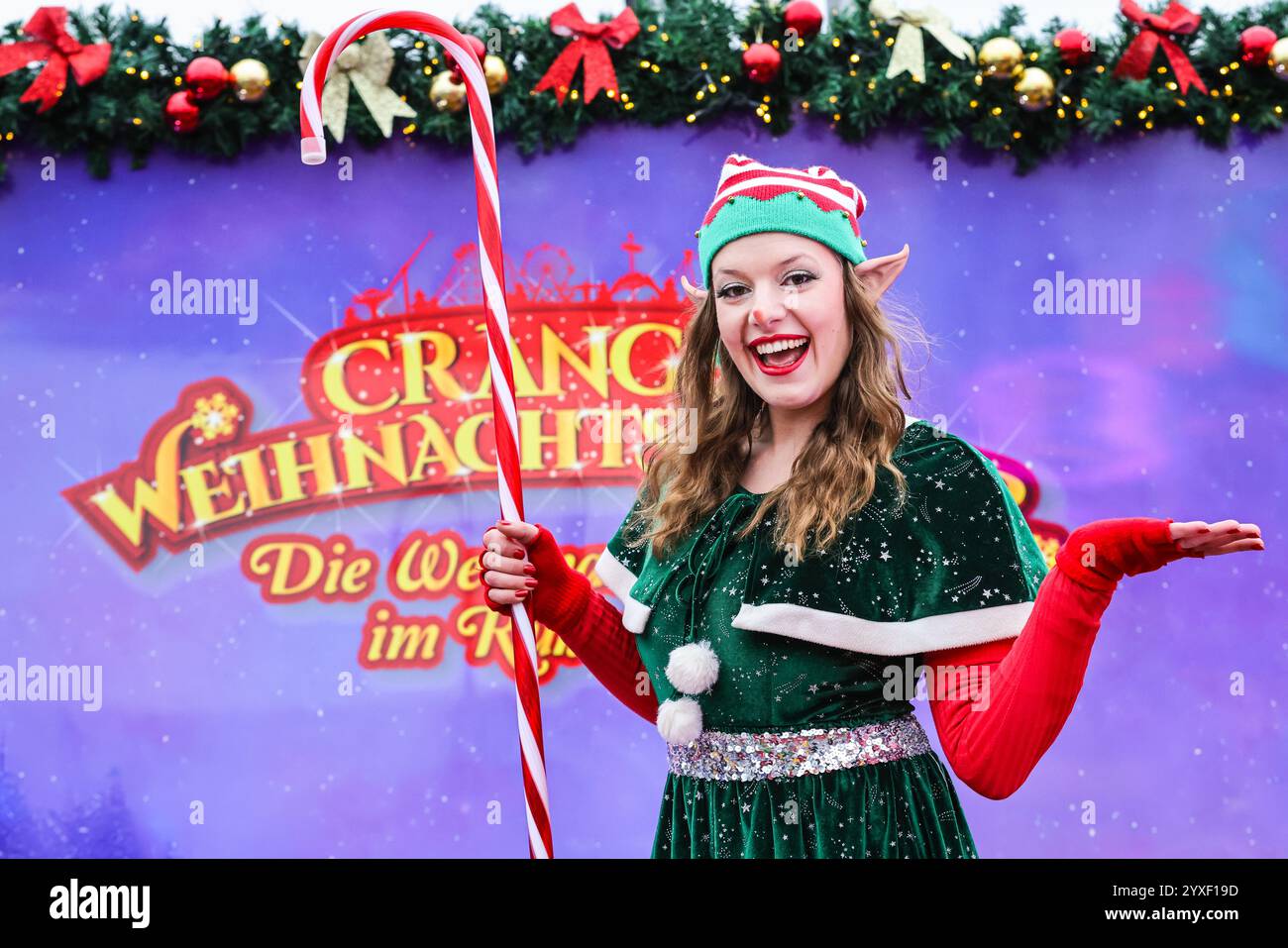 Free elf hi-res stock photography and images - Alamy