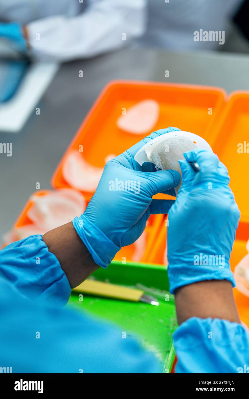 Raw edible bird's nest materials for tradition chinese medicine ...