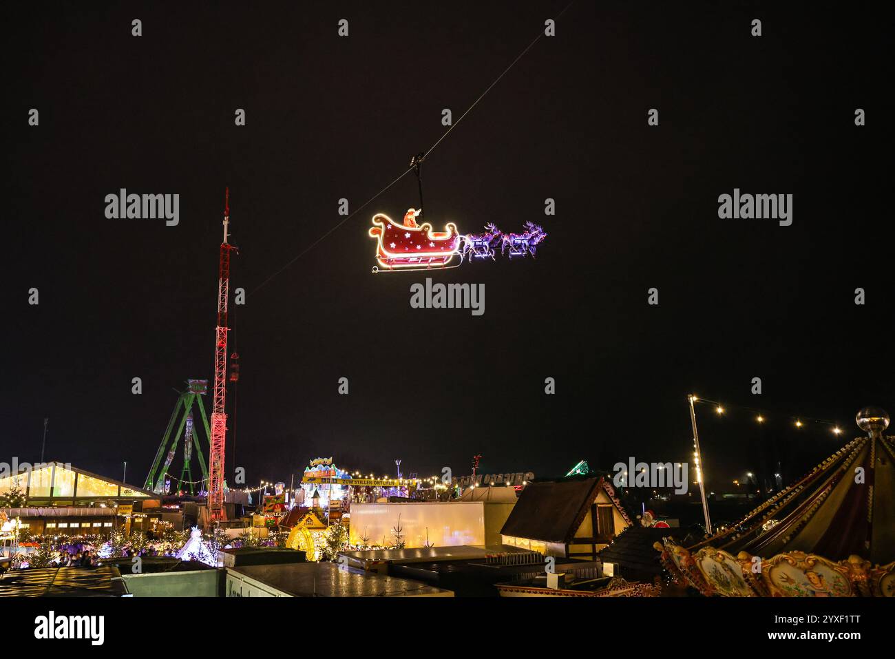 London, UK. 15th Dec, 2024. Twice every evening, Santa Clause rides ...