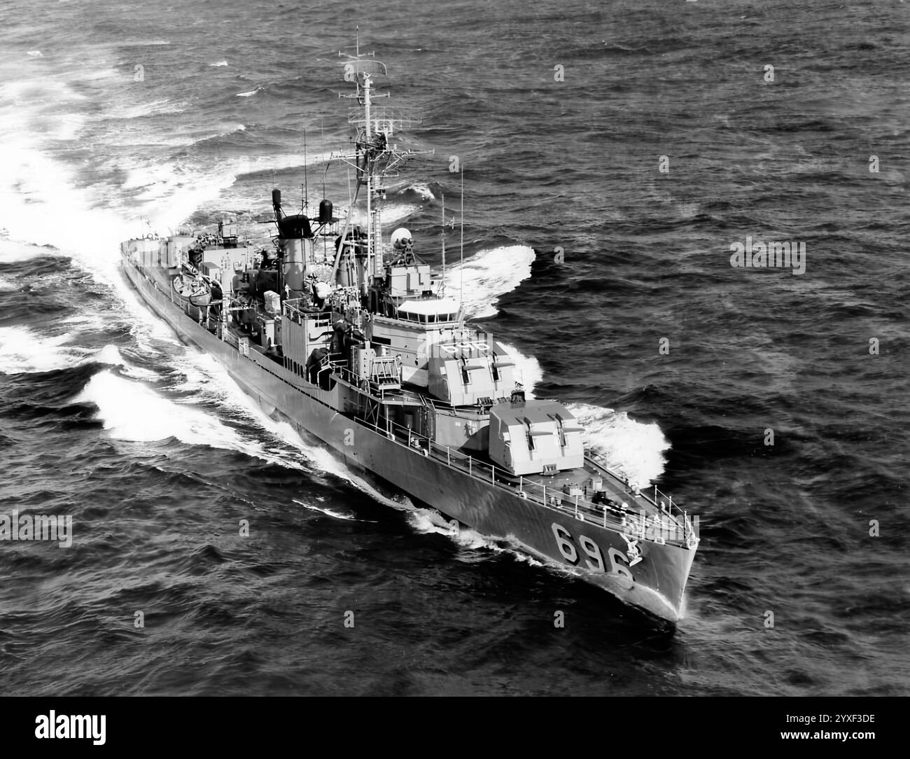 English destroyer Black and White Stock Photos & Images - Alamy