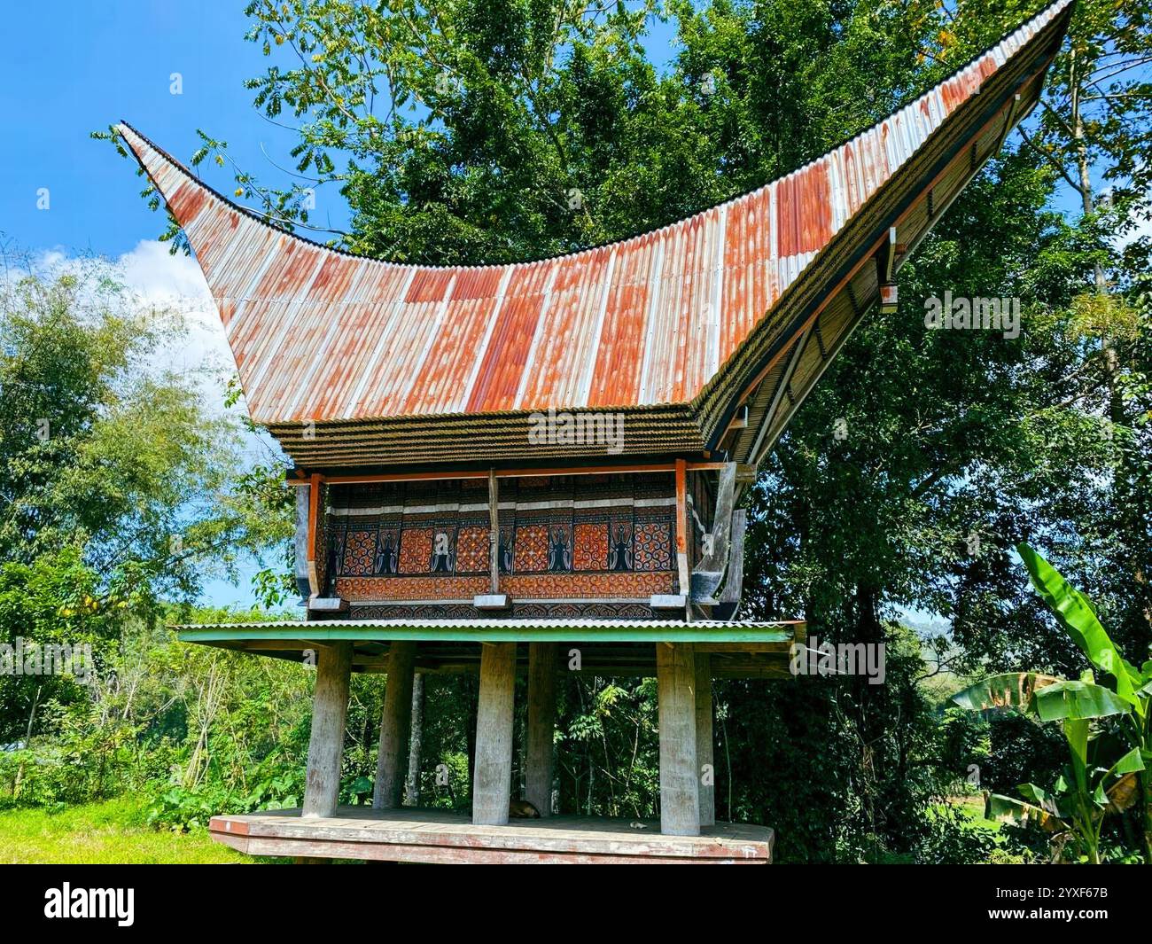 Traditional House Toraja Tongkonan, Tana Toraja, Indonesia. Wonderful ...