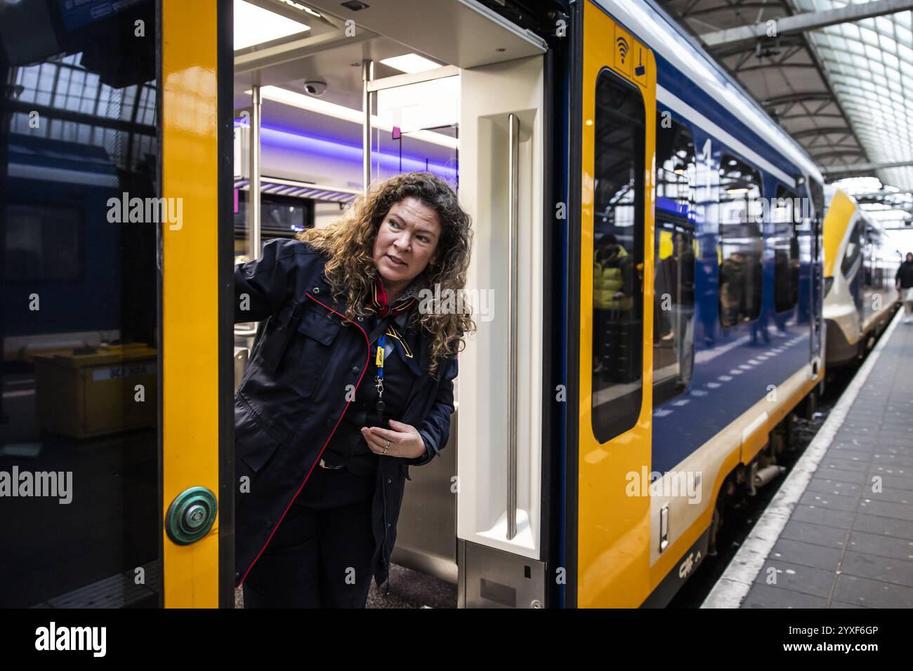 AMSTERDAM - NS's new Airport Sprinter. This new timetable intensifies ...