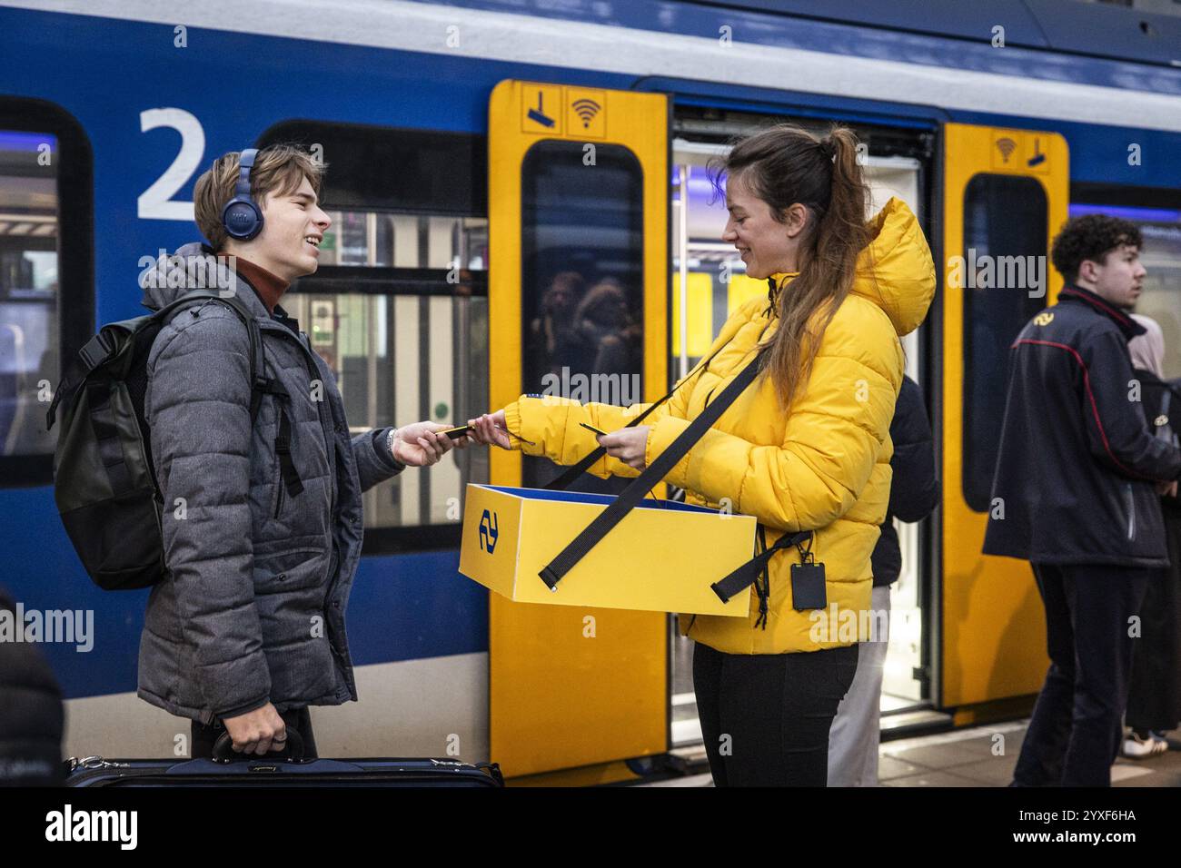 AMSTERDAM - NS's new Airport Sprinter. This new timetable intensifies ...