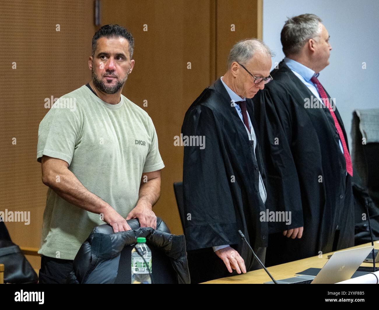 16 December 2024, Brandenburg, Frankfurt (Oder): Arafat Abou-Chaker (l ...