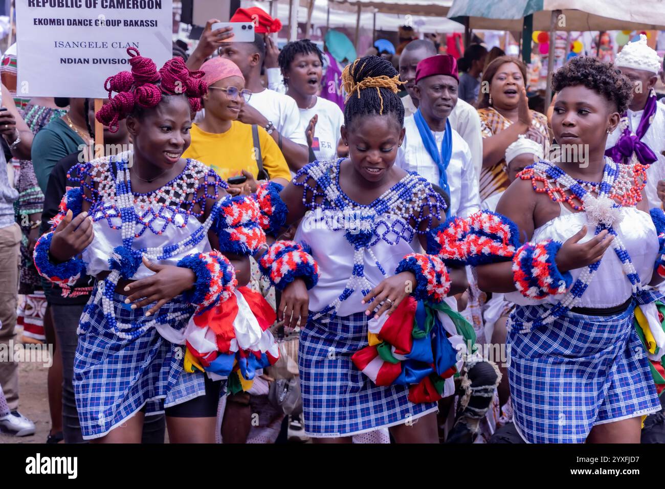 Yaounde, Cameroon. 15th Dec, 2024. People dance at the South West ...