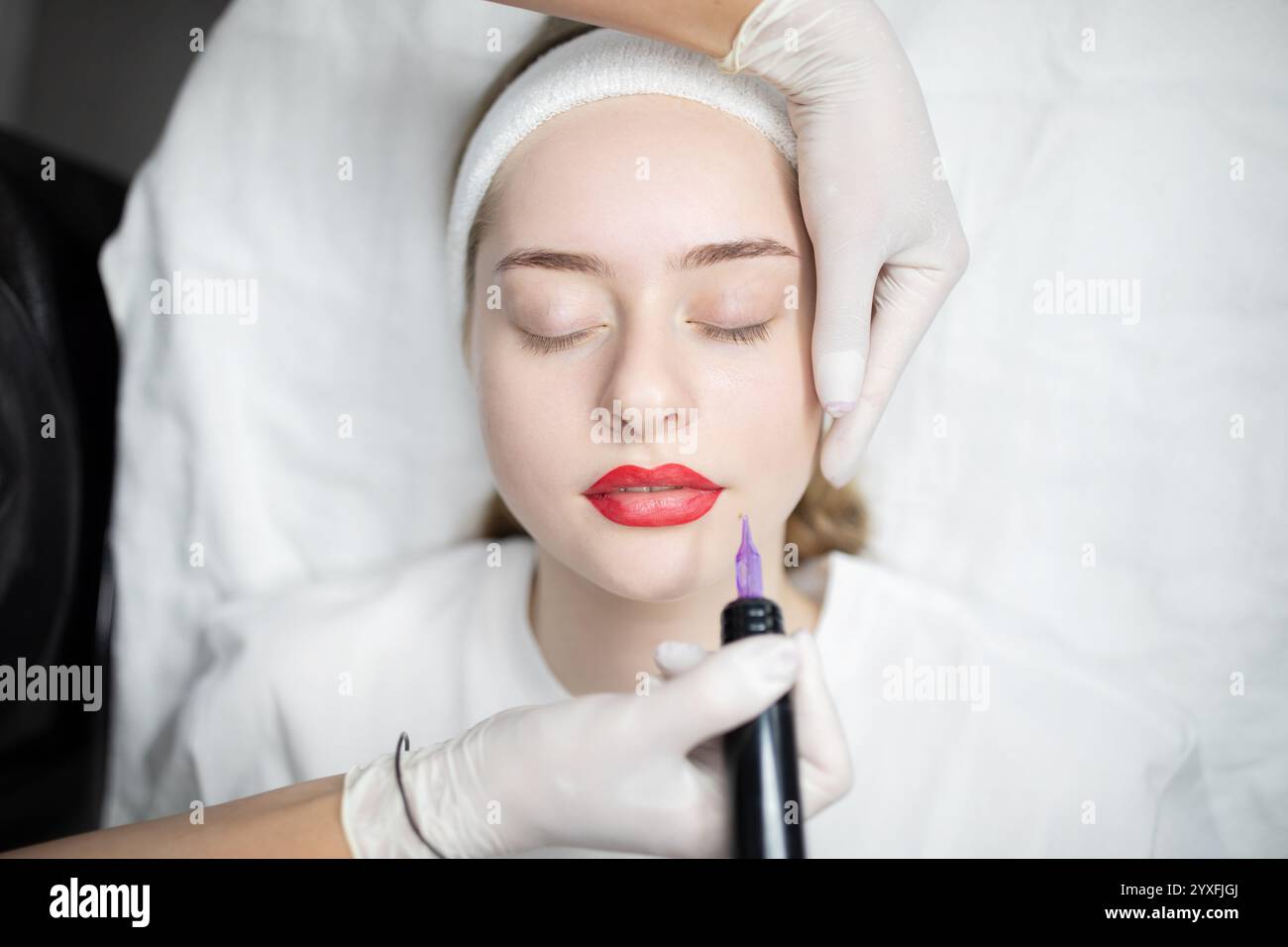 Permanent lipstick hi-res stock photography and images - Alamy