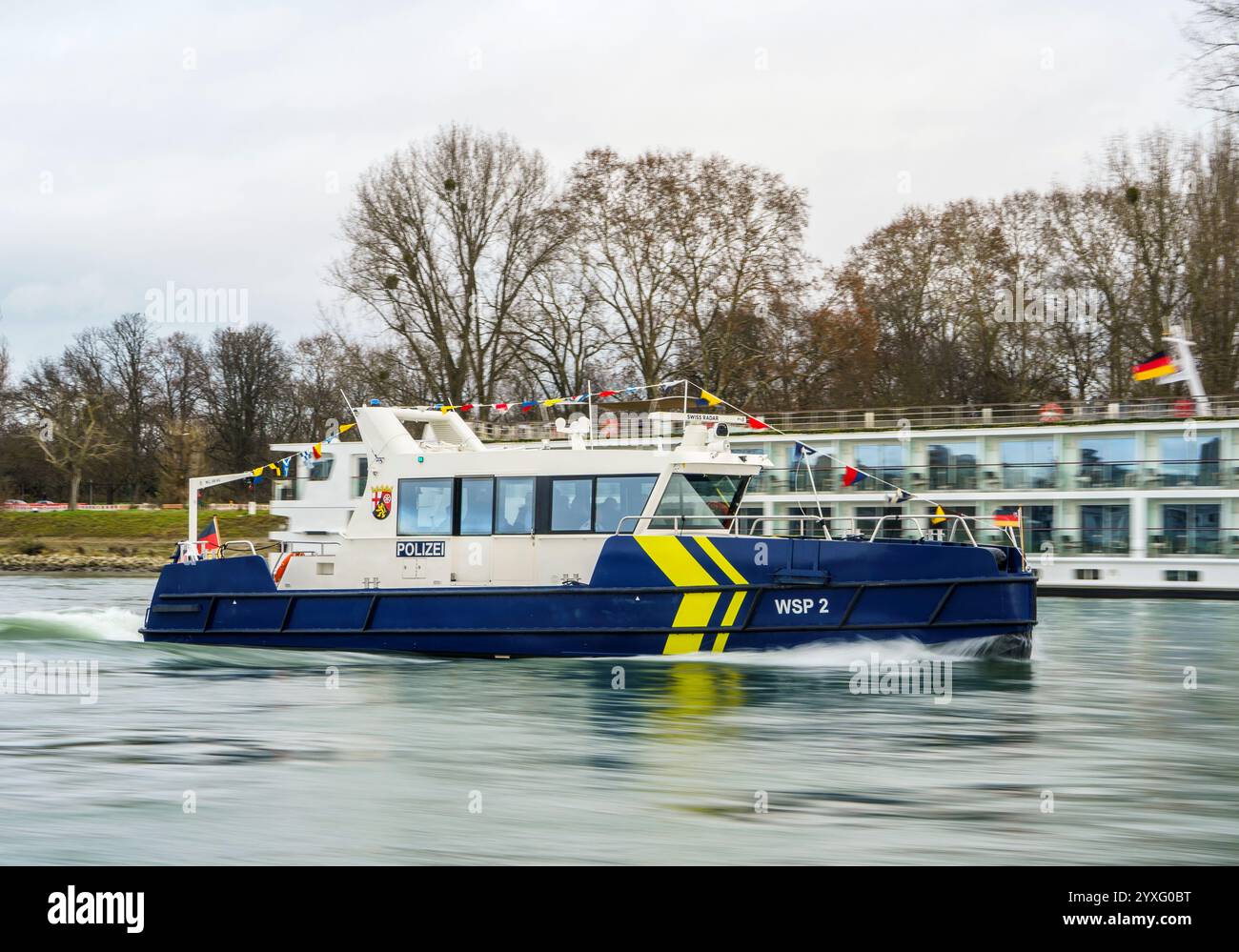 Ludwigshafen, Germany. 16th Dec, 2024. The new police boat "WSP 2" is ...