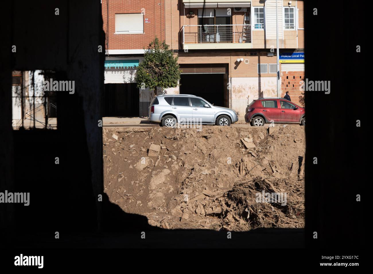 Heavily flooded structure hi-res stock photography and images - Alamy