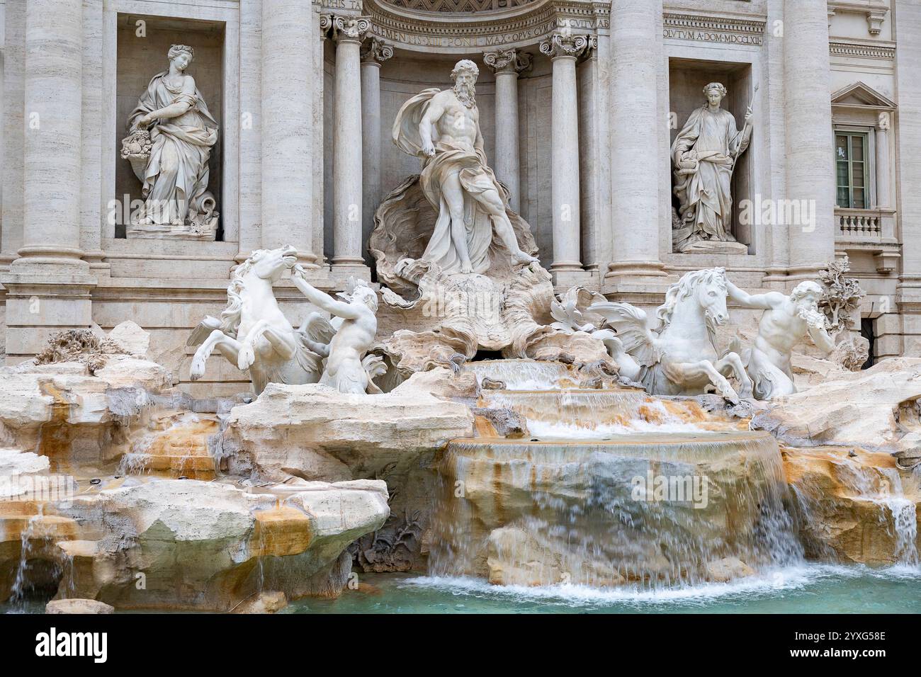 Eternal city rome trevi hi-res stock photography and images - Alamy