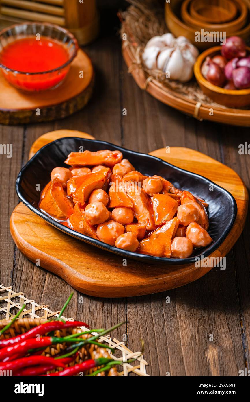 Pentol goreng hi-res stock photography and images - Alamy