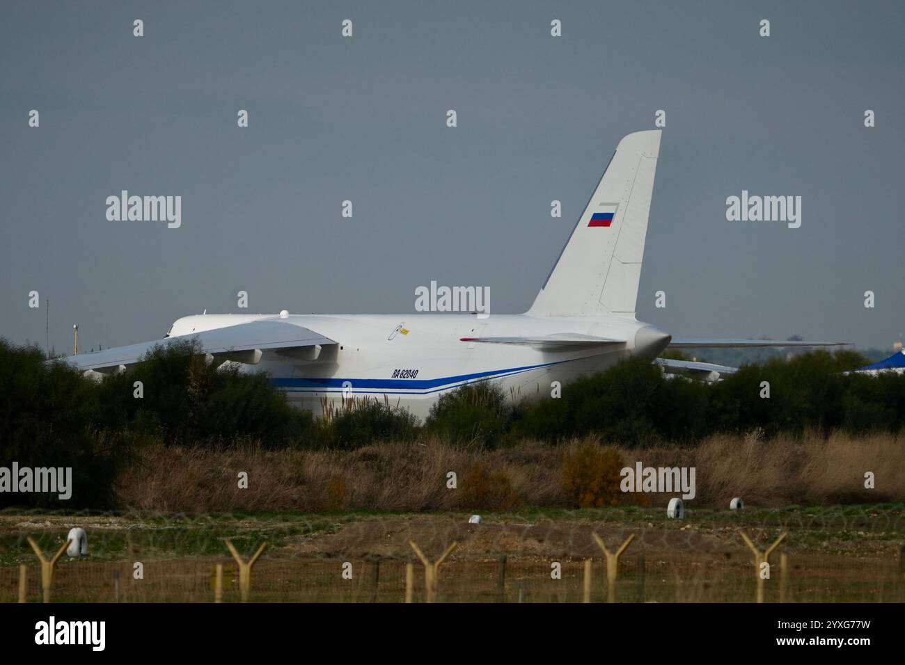 Russian soldiers withdraw from the Khmeimim Air Base near the Syrian ...