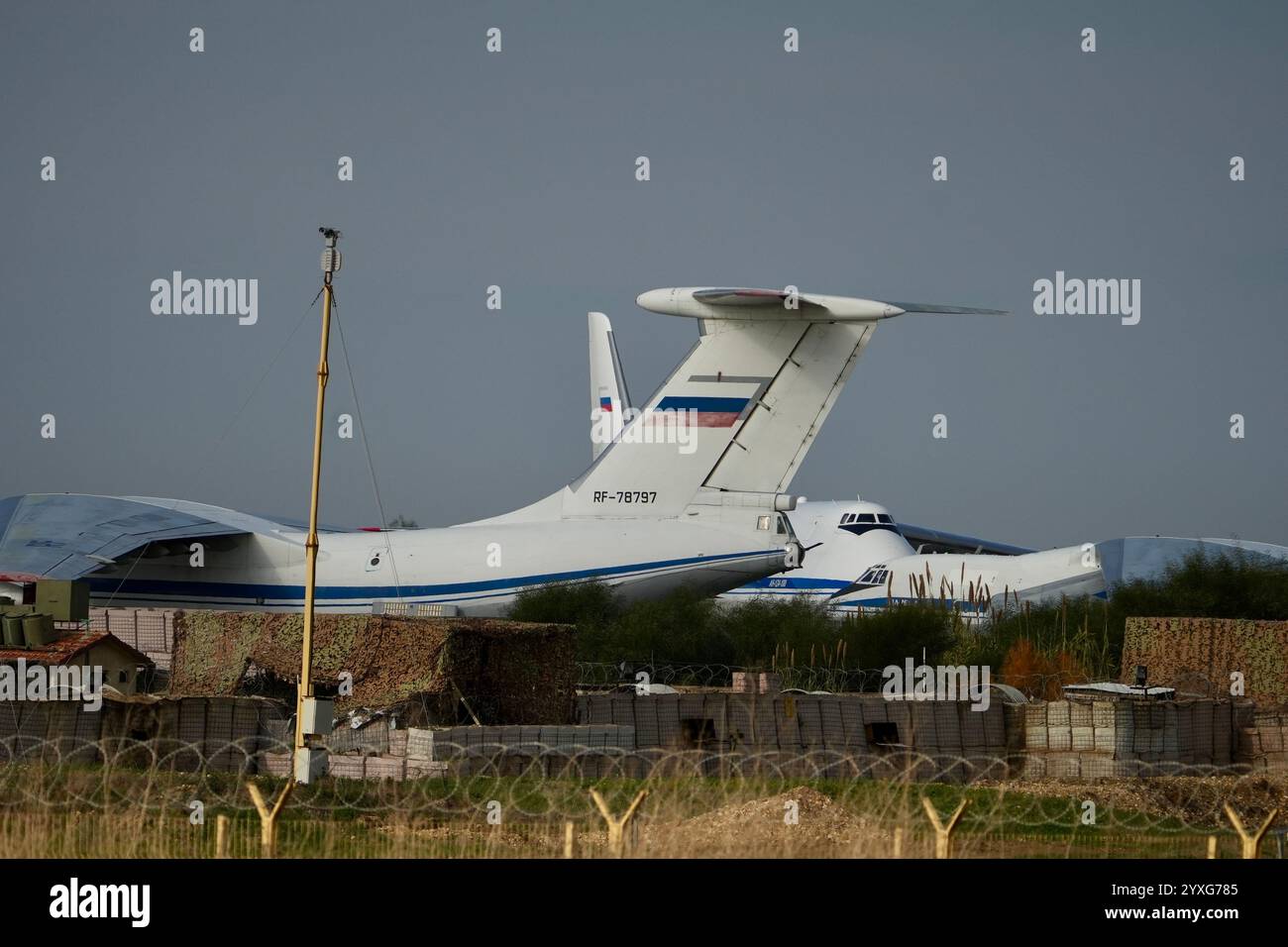 Russian soldiers withdraw from the Khmeimim Air Base near the Syrian ...