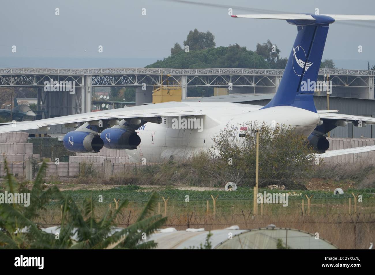 Russian soldiers withdraw from the Khmeimim Air Base near the Syrian ...