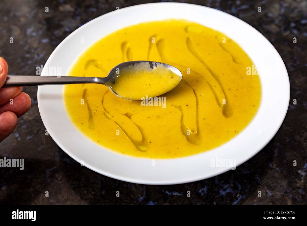 Mocoto broth hi-res stock photography and images - Alamy