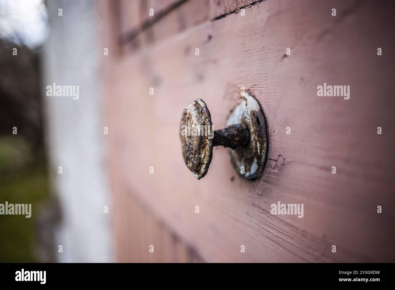 Rusting doorknob hi-res stock photography and images - Alamy