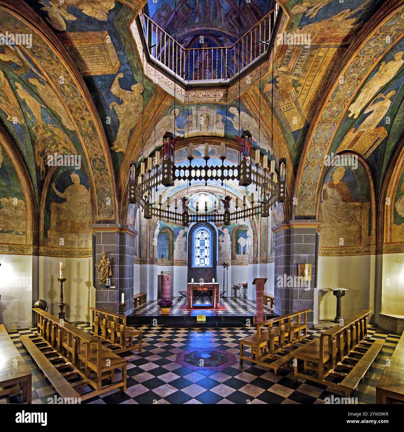 St. Maria and Clemens, Romanesque double church, lower church, view ...