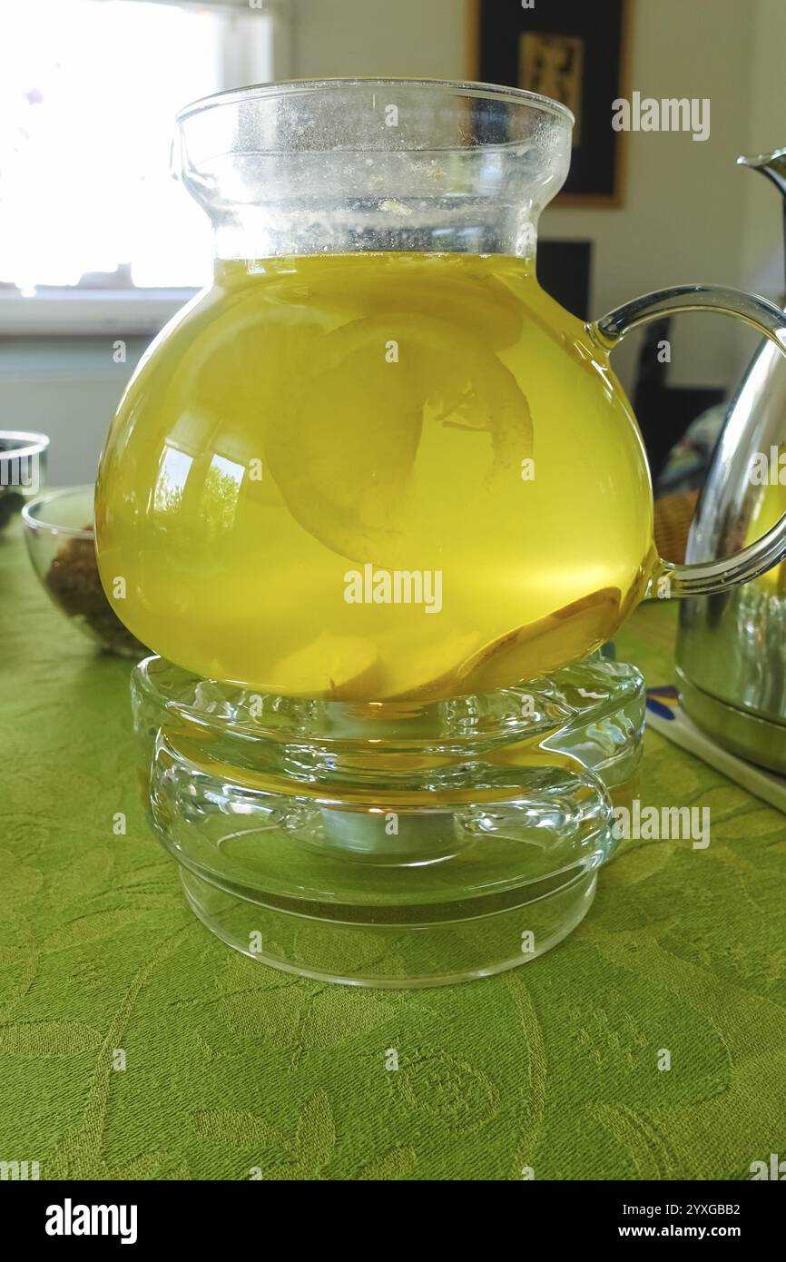 Lemon tea on teapot, glass teapot, drinks, healthy, breakfast table ...