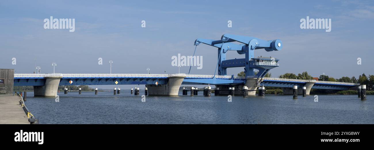 Waagebalken bascule bridges hi-res stock photography and images - Alamy