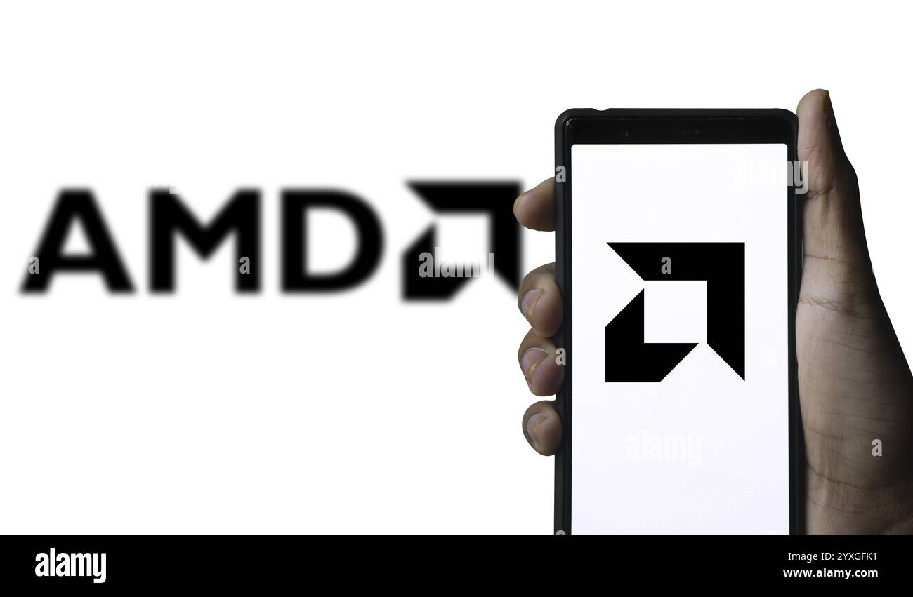 Amd logos hi-res stock photography and images - Alamy