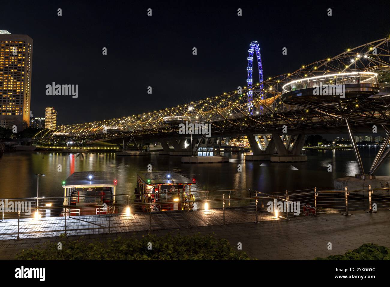 The Helix Bridge, double helix pedestrian bridge with DNA lights ...