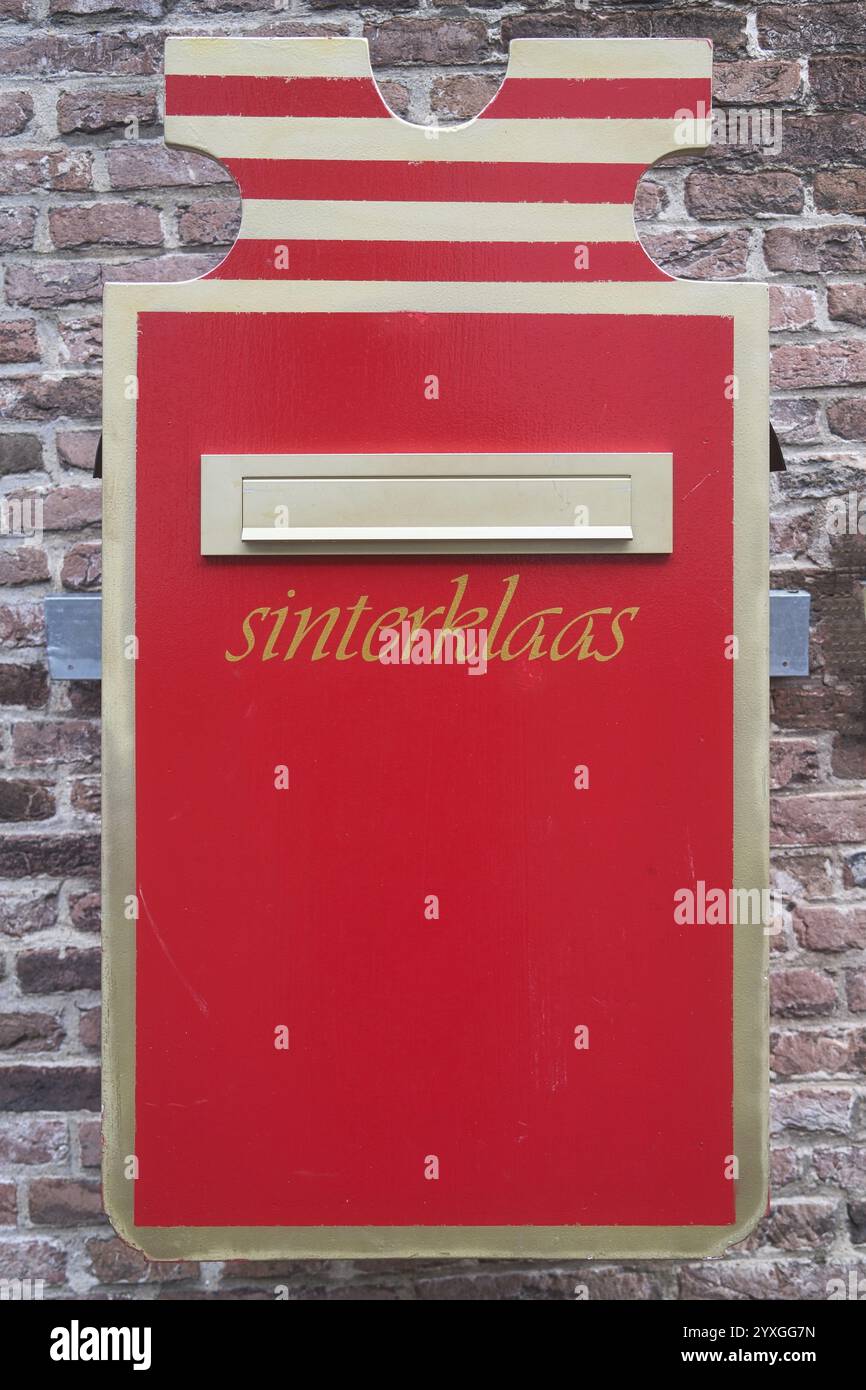 Dutch father christmas netherlands hi-res stock photography and images ...