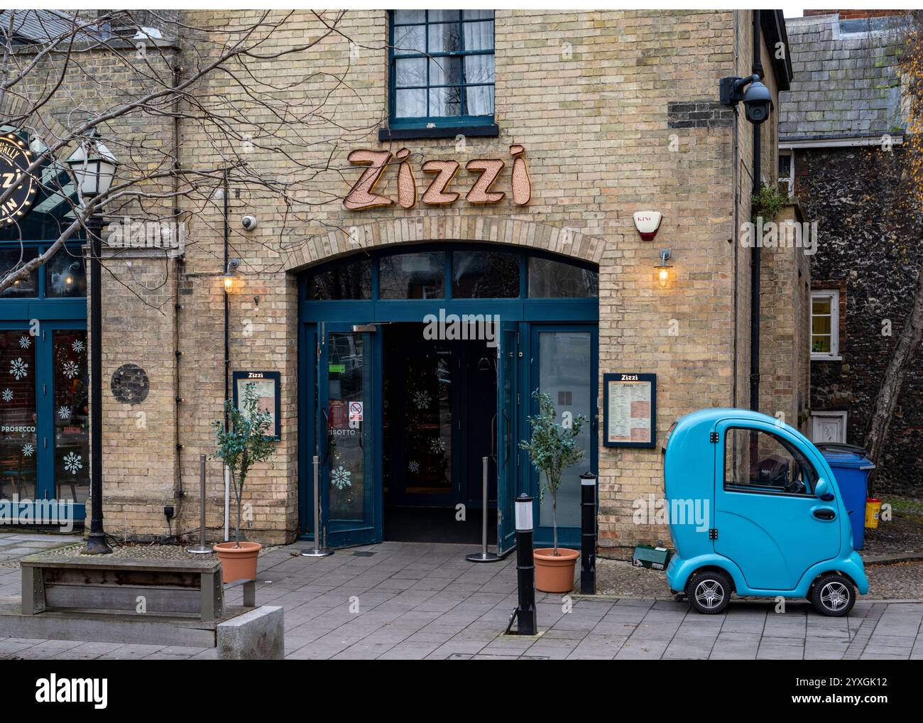 Zizzi Italian restaurant entrance with Scooterpac Cabin car mobility ...