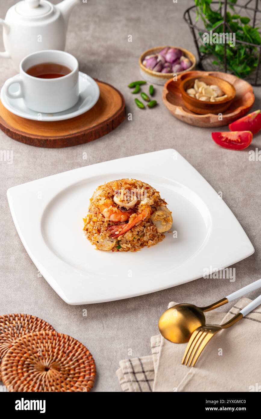 Cumi goreng hi-res stock photography and images - Alamy