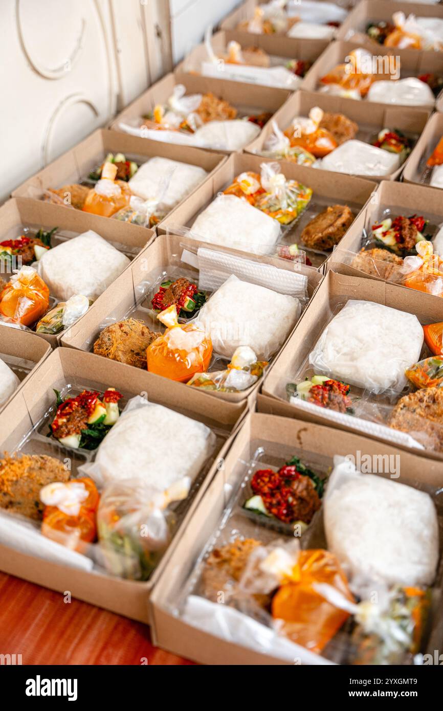 Egg and rice cakes hi-res stock photography and images - Alamy