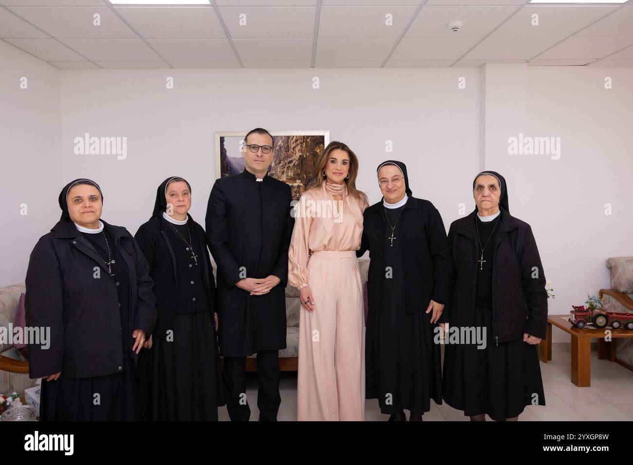 Jordanian Queen Rania, meets with Sisters of the Rosary during her ...
