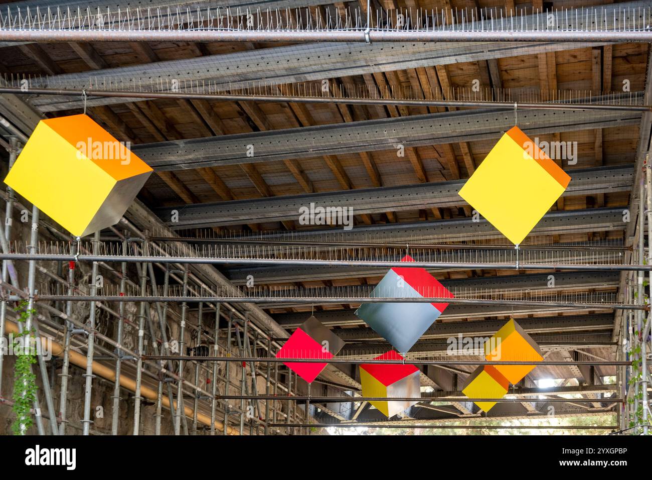 Art under bridge hi-res stock photography and images - Alamy