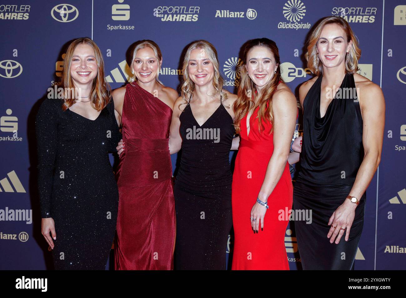 Gina Lückenkemper, Lisa Mayer, Sophia Junk, Rebekka Haase und Alexandra ...