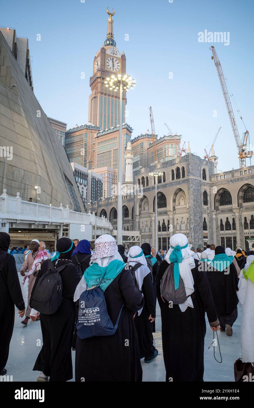 Makkah World City Wallpaper Makkah Royal Clock Tower Images Free