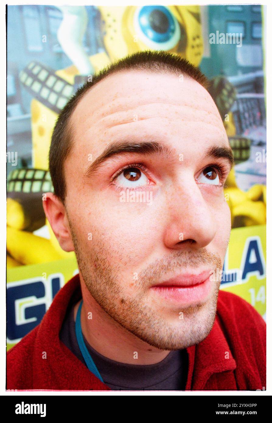 CIAN CIARAN, PORTRAIT, SUPER FURRY ANIMALS, 1999: Cian Ciaran keyboards ...