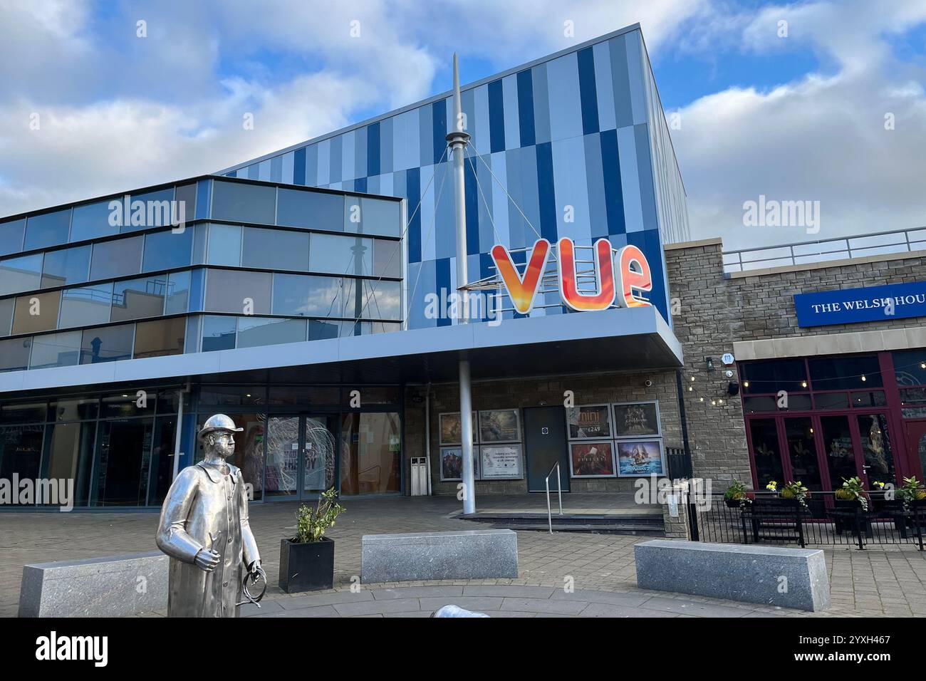 Vue cinemas 2024 hi-res stock photography and images - Alamy