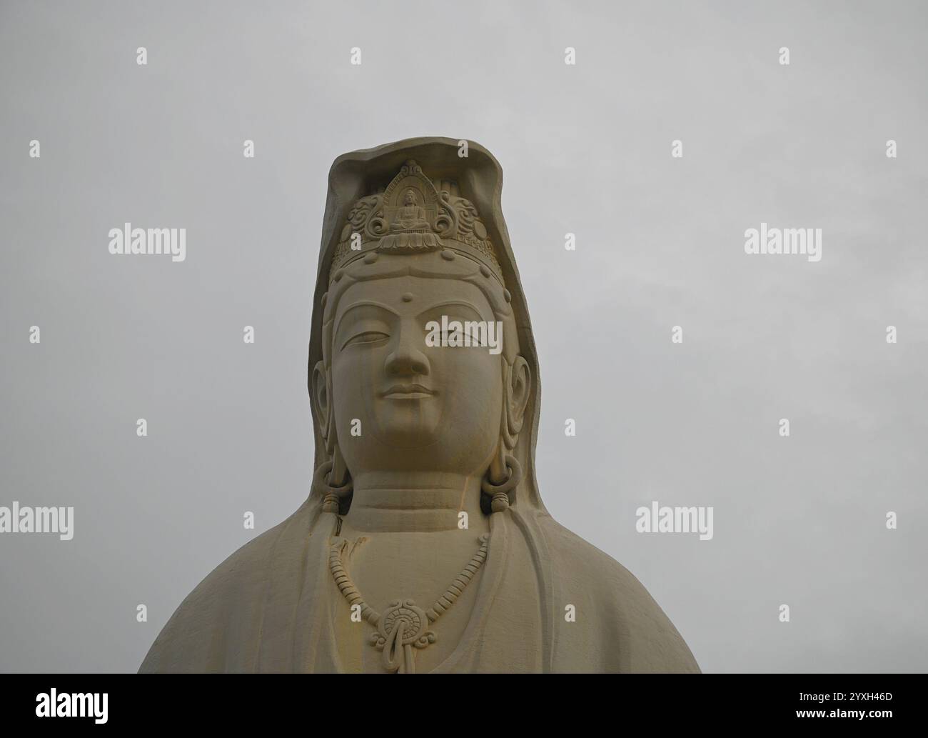 Concrete statue of Bodhisattva Avalokiteśvara at the Ryōzen Kannon ...