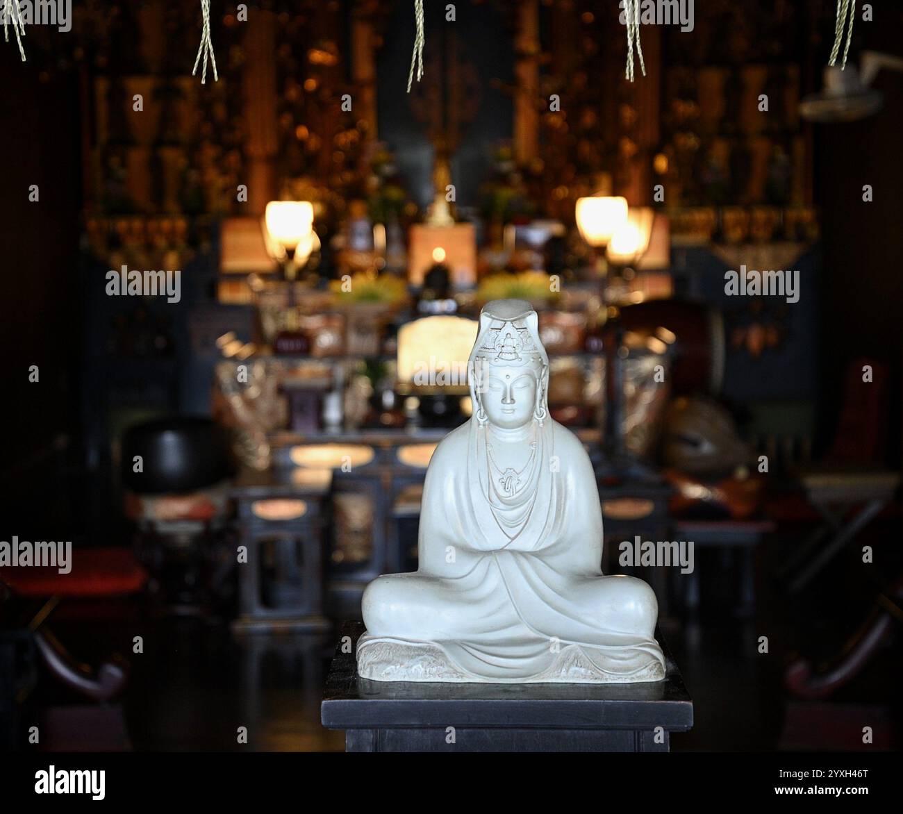 Miniature alabaster statue of Bodhisattva Avalokiteśvara at the Ryōzen ...