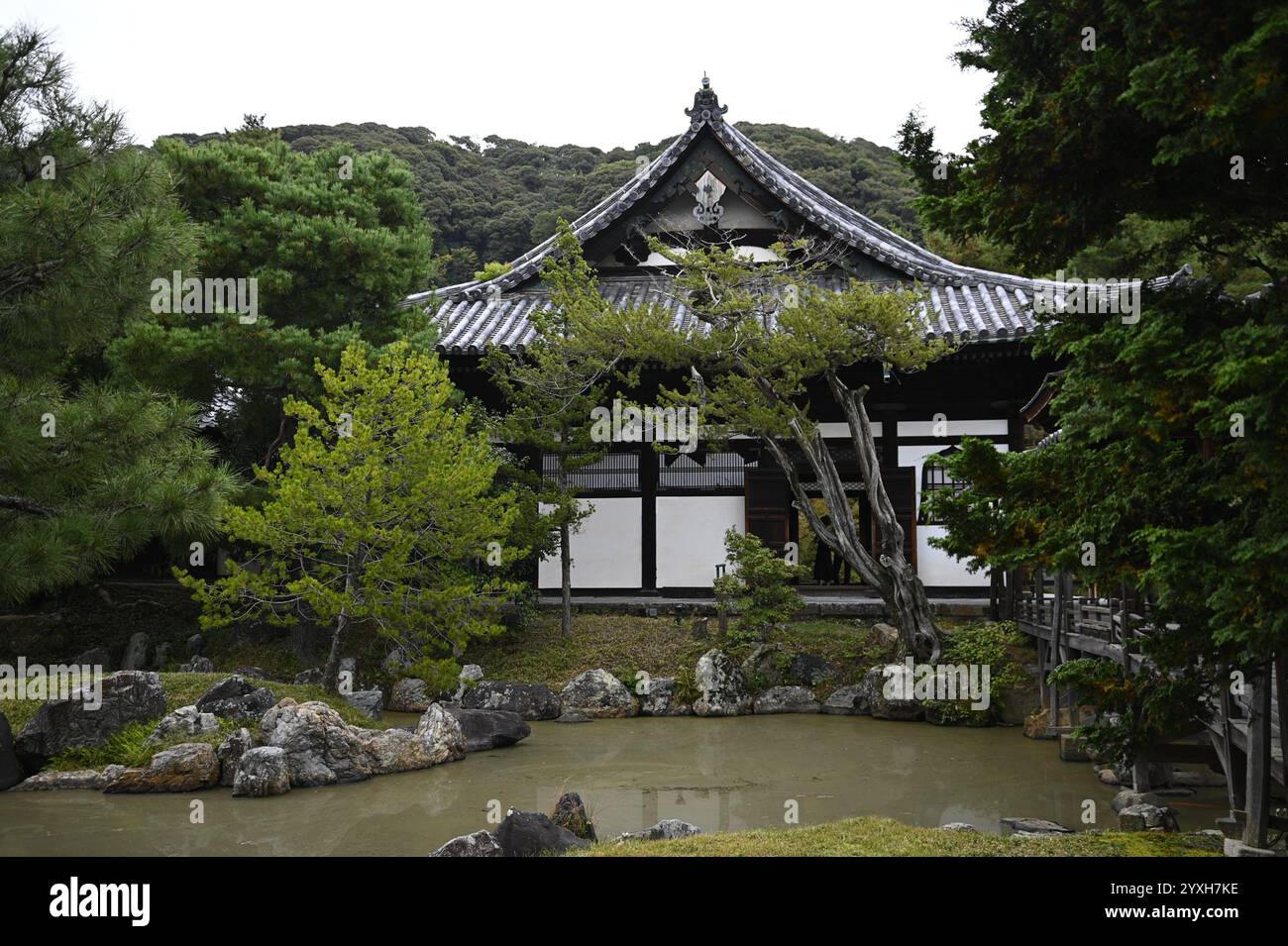 The memorial Kangetsu-dai and Kaisan-dō cultural property of Kōdai-ji ...