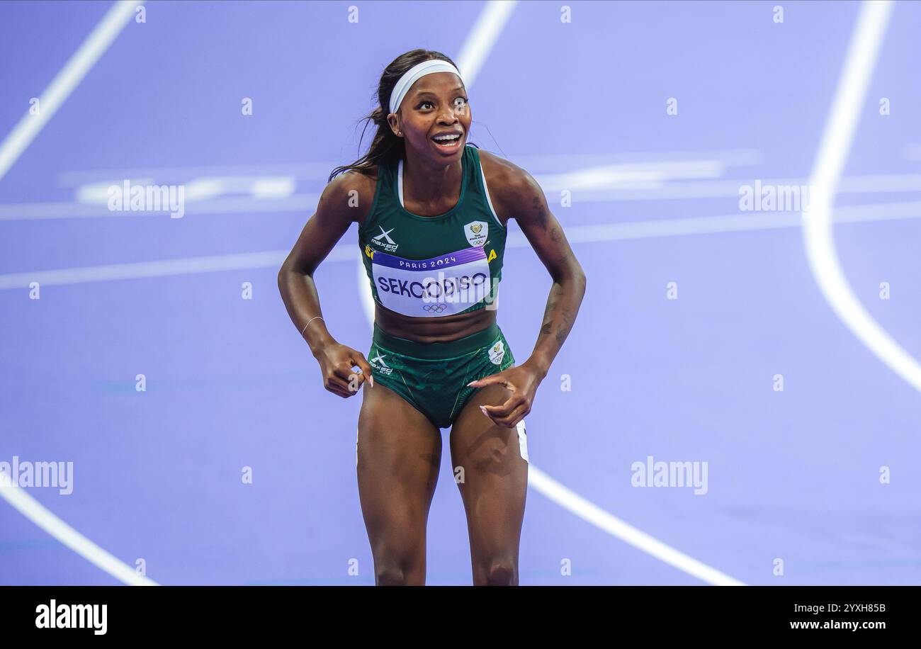 Prudence Sekgodiso participating in the 800 meters at the Paris 2024 ...
