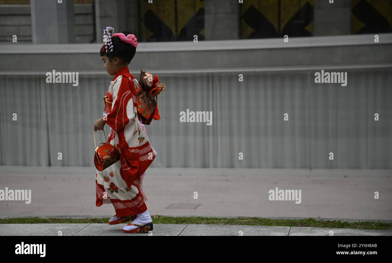 Little Japanese girl with a Geisha costume on the exterior of The Kyoto ...