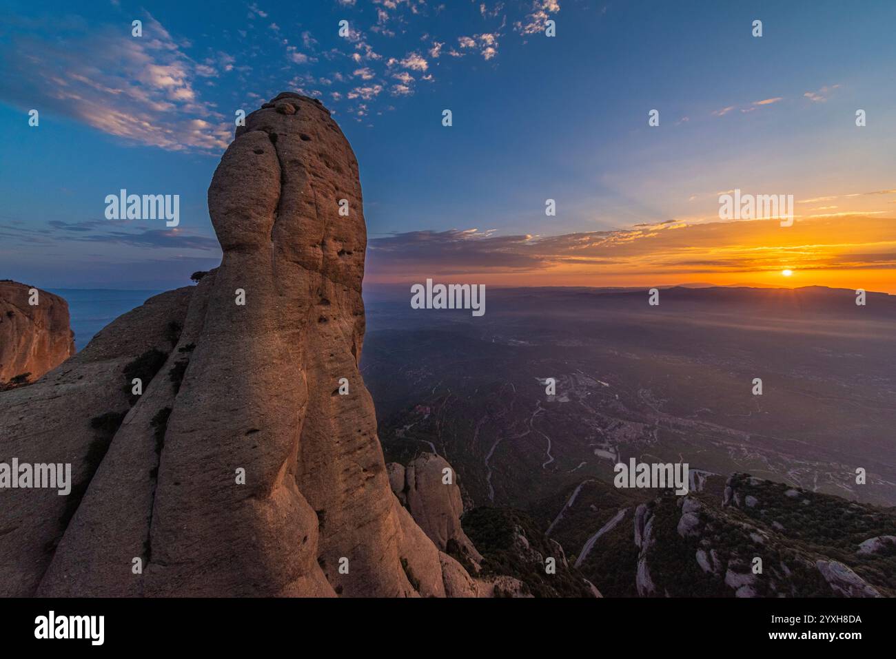 Sunrise in Cavall Bernat. Montserrat Mountain Stock Photo - Alamy