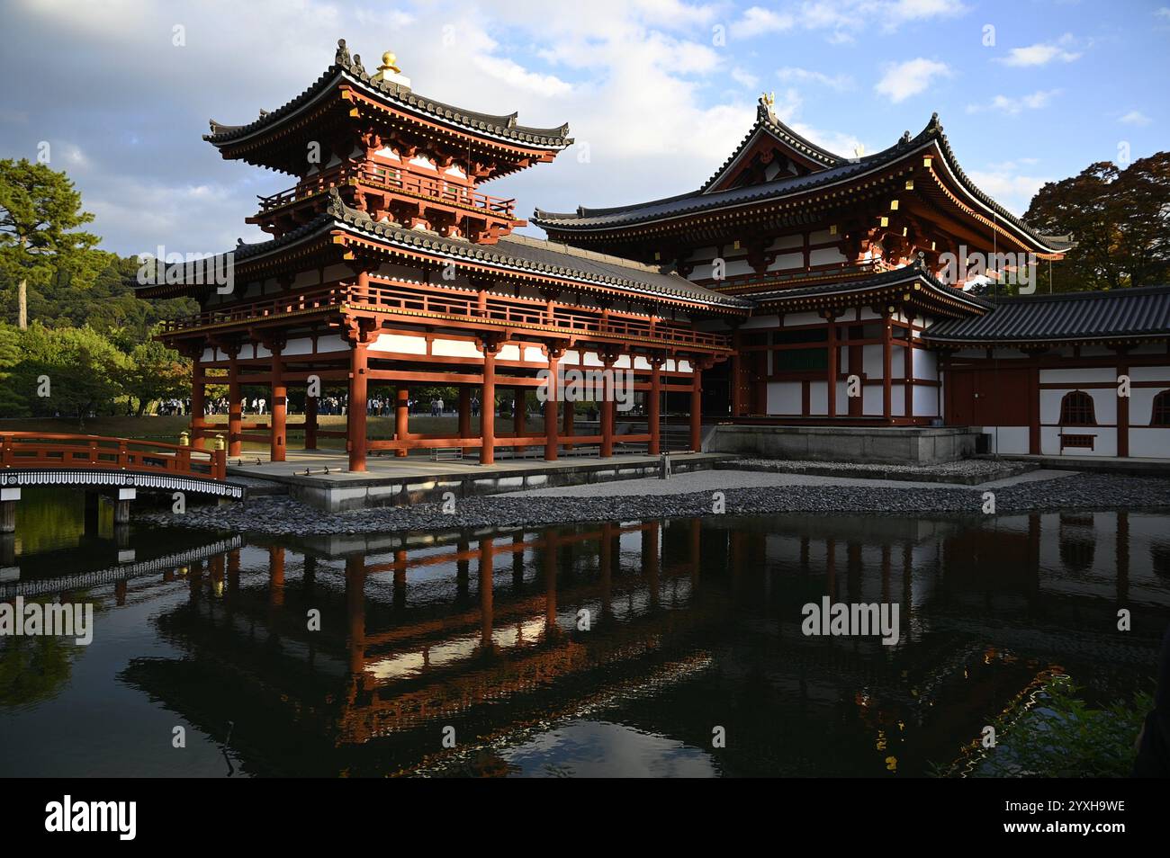 Kyoto national museum buddha hi-res stock photography and images - Alamy