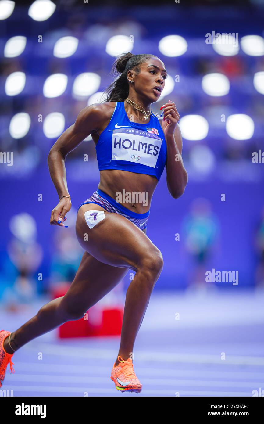 Alexis Holmes participating in the 400 meters at the Paris 2024 Olympic ...