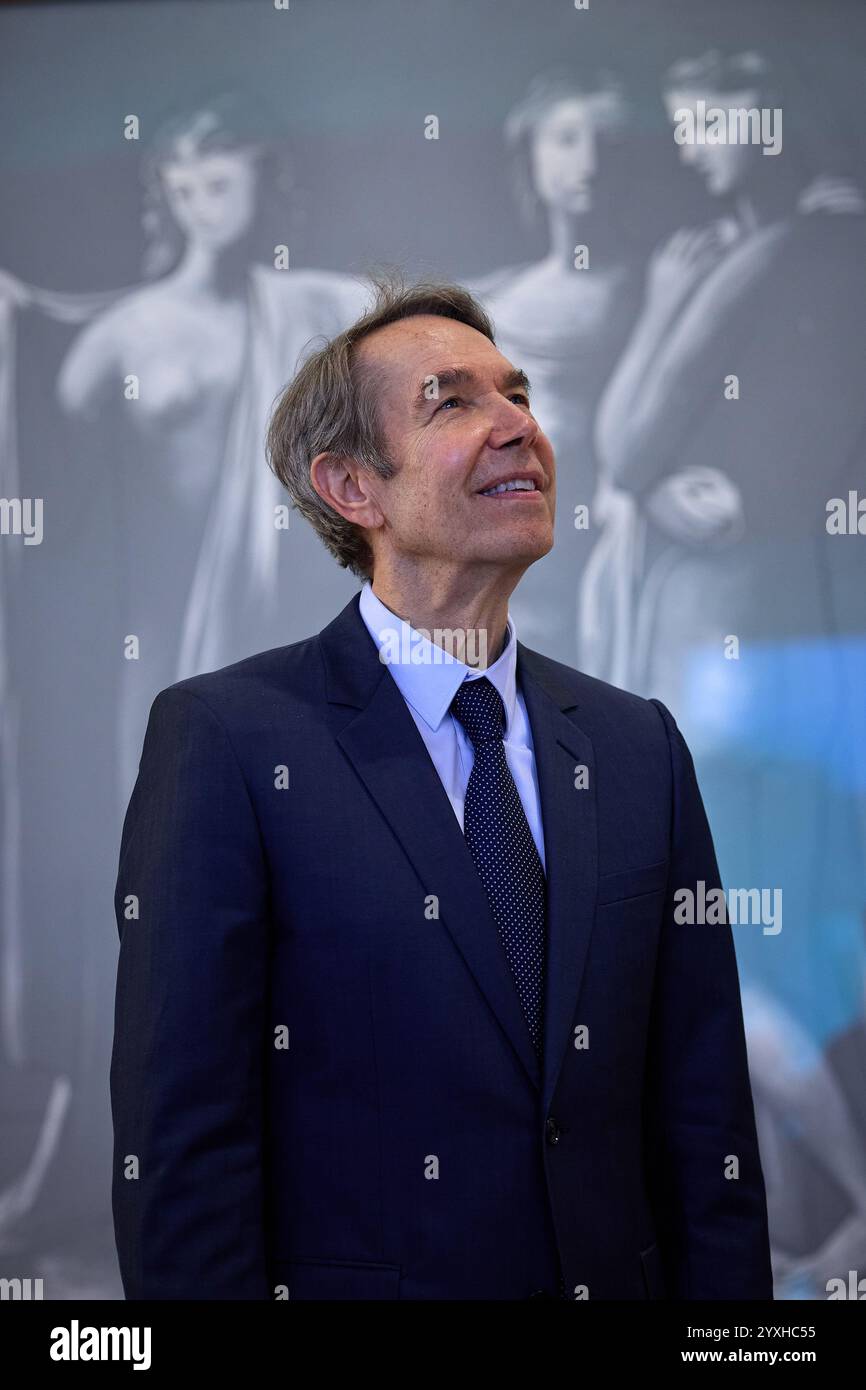 Picasso koons in the alhambra hi-res stock photography and images - Alamy