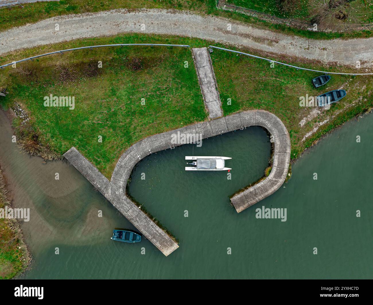 Kanu boat hi-res stock photography and images - Alamy