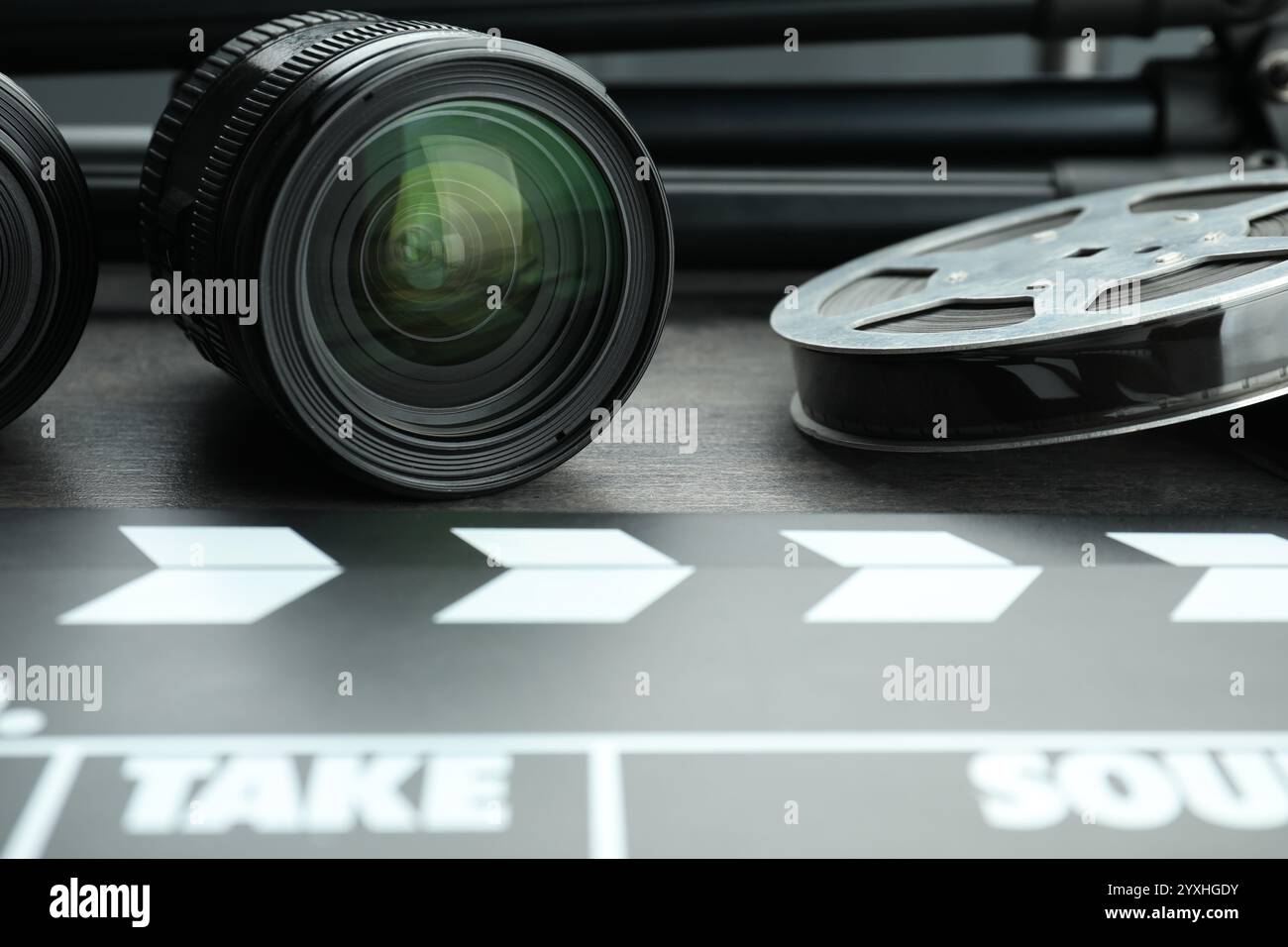 Film reel camera hi-res stock photography and images - Alamy