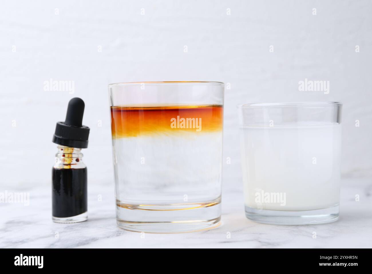 Iodine starch test solution hi-res stock photography and images - Alamy