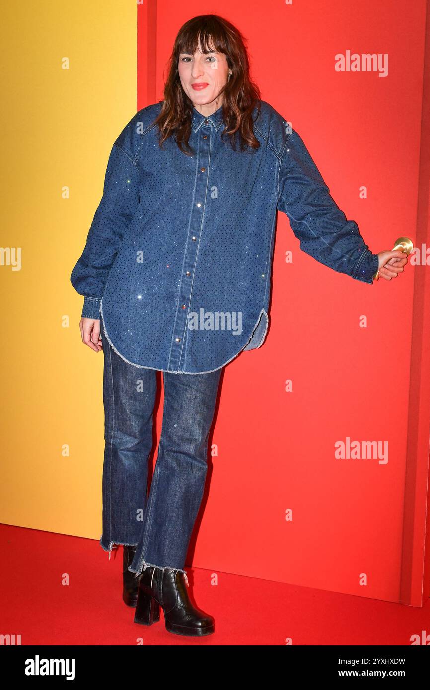 Paris, France. 16th Dec, 2024. French singer and songwriter Juliette ...