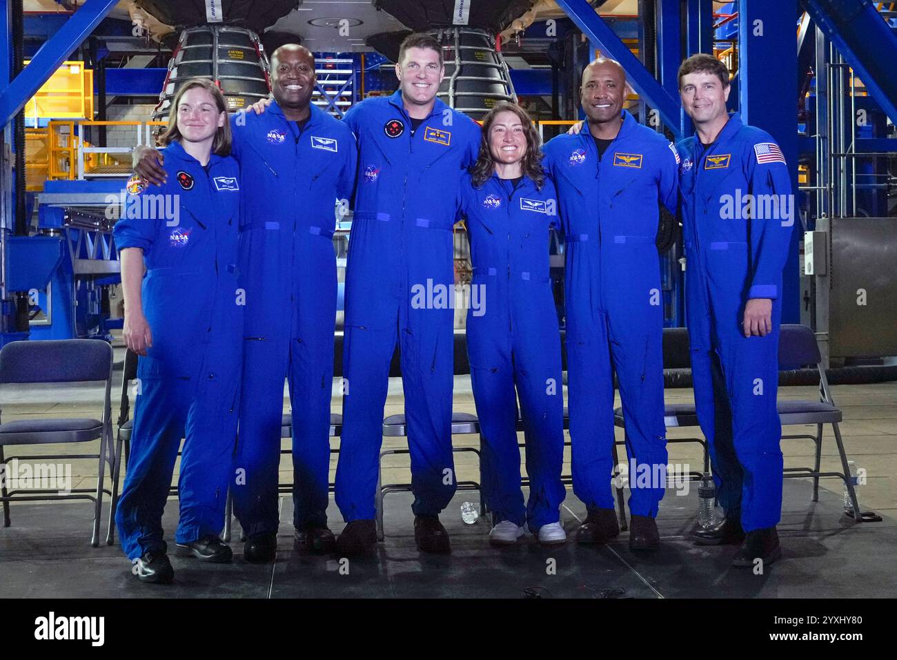 Astronauts for the Artemis 2 mission, from left, back up crew members ...