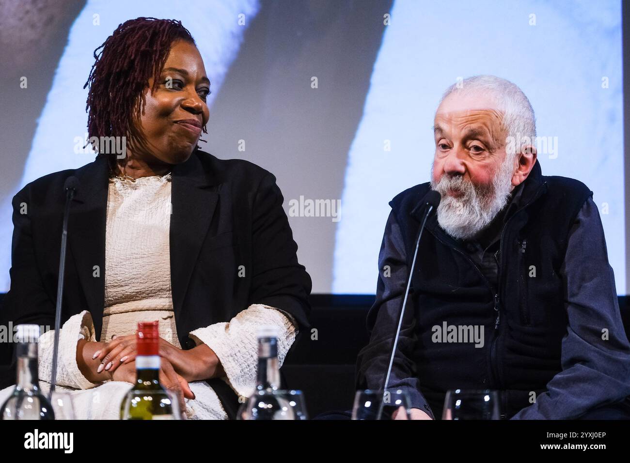 Michelle austin and mike leigh hi-res stock photography and images - Alamy